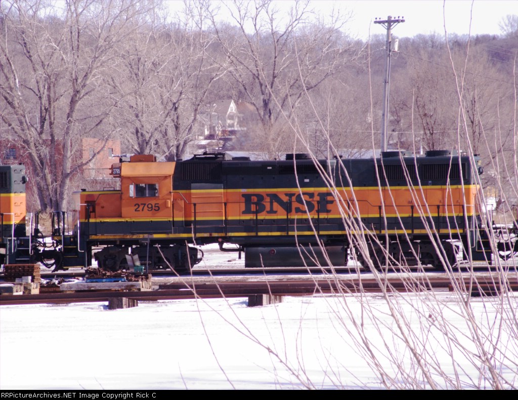 BNSF 2795